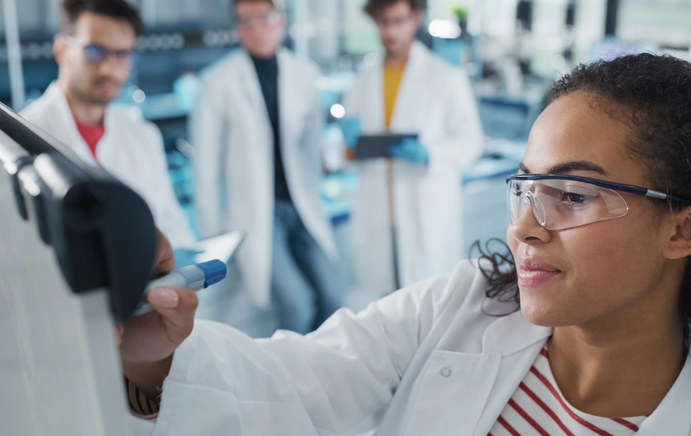 Interview Prof. Zeynep Akata: Grenzen mit KI erweitern